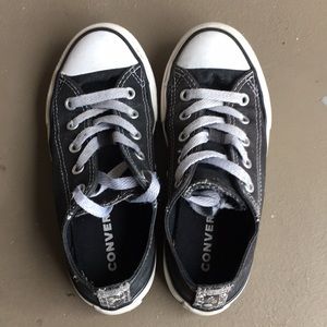 Converse | Shoes | Girls Converse Chuck Taylor Shoes Size 3 | Poshmark